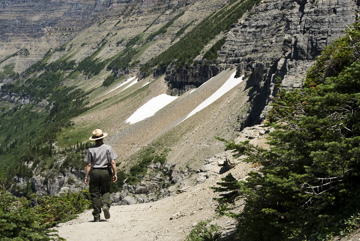 Why you should join a Ranger-led program in US National Parks Green ...